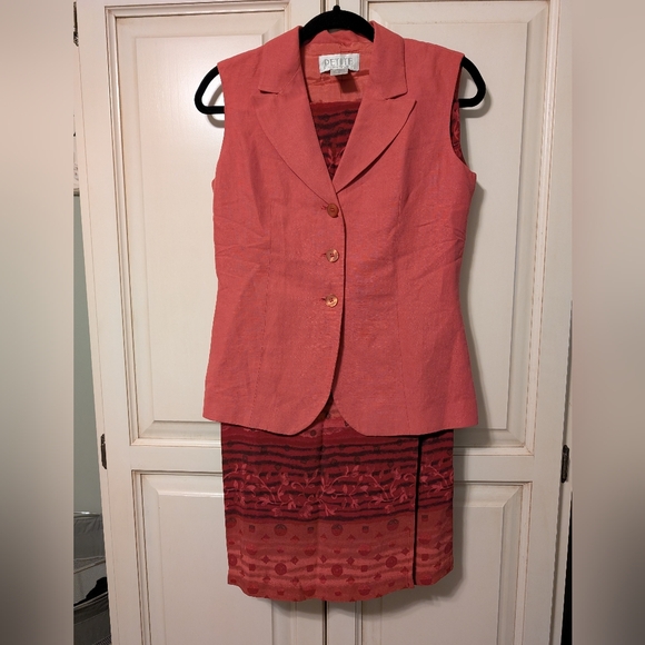 Petite Sophisticate | Skirts | Petite Sophisticated Beautiful Skirt Set ...